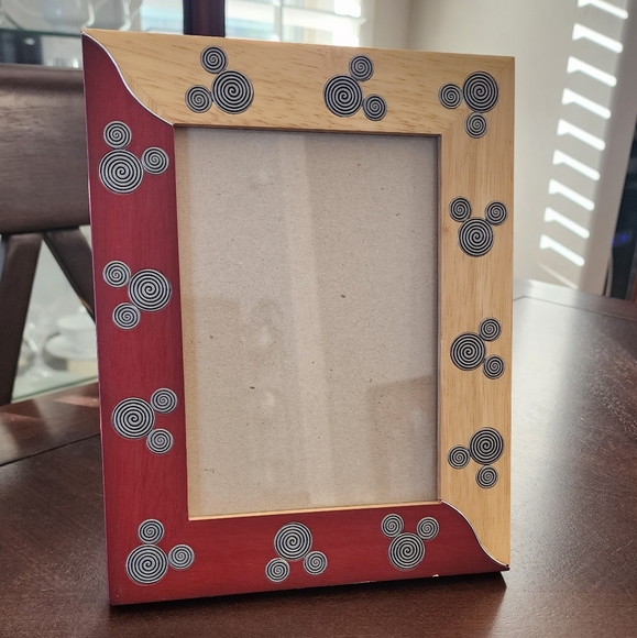 Disney | Accents | Disney Picture Frame 57 | Poshmark